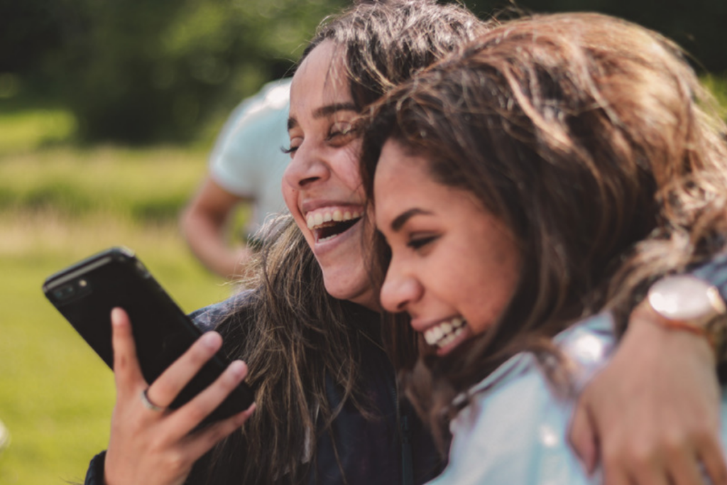 How to Protect Your Credit Score While Earning Credit Card Rewards